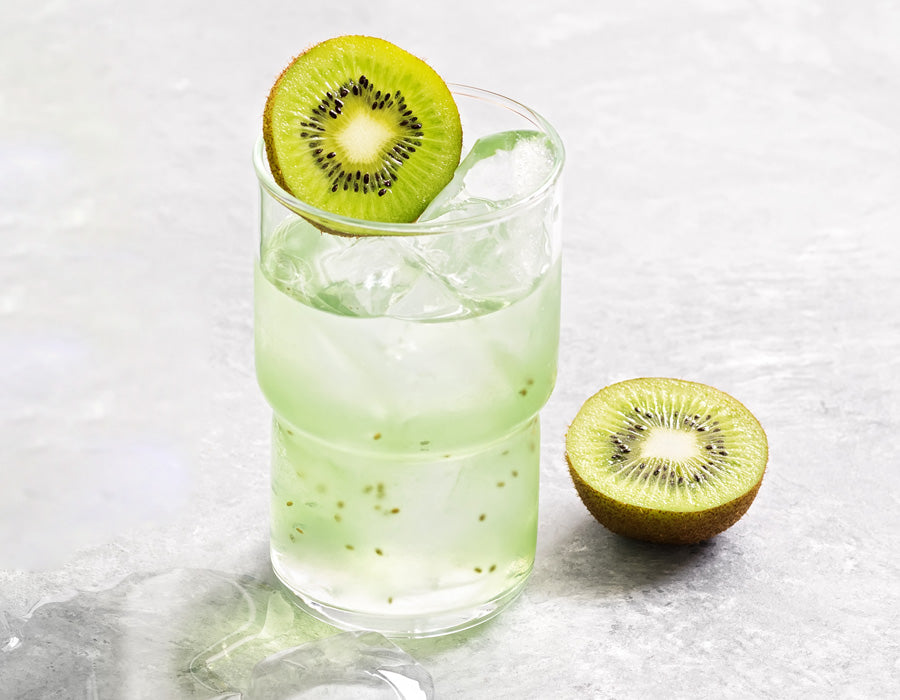 子ども喜ぶ、ミキサー不要の簡単レシピ「キウイスカッシュ」 | 菜糖さん（さいとうさん）公式ストア